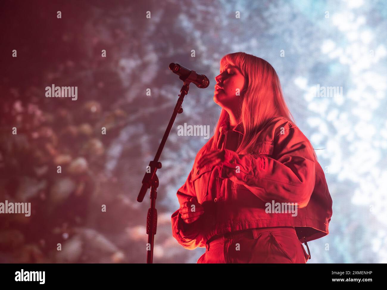Henham Park, Suffolk, UK. 27th July, 2024. Hannah Reid, singer of ...