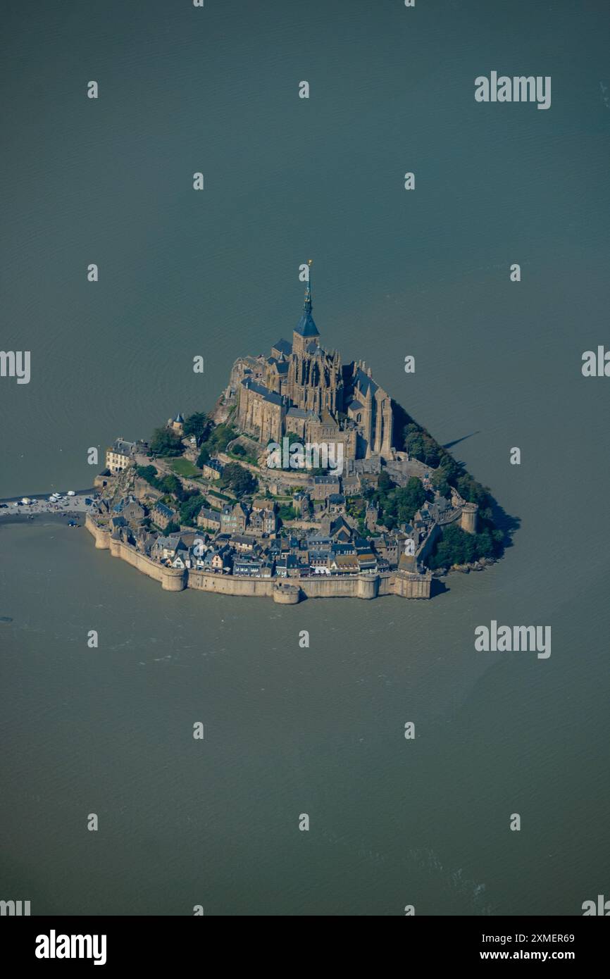 Aerial view of Saint Michael's Mount during high tide. UNESCO, World ...