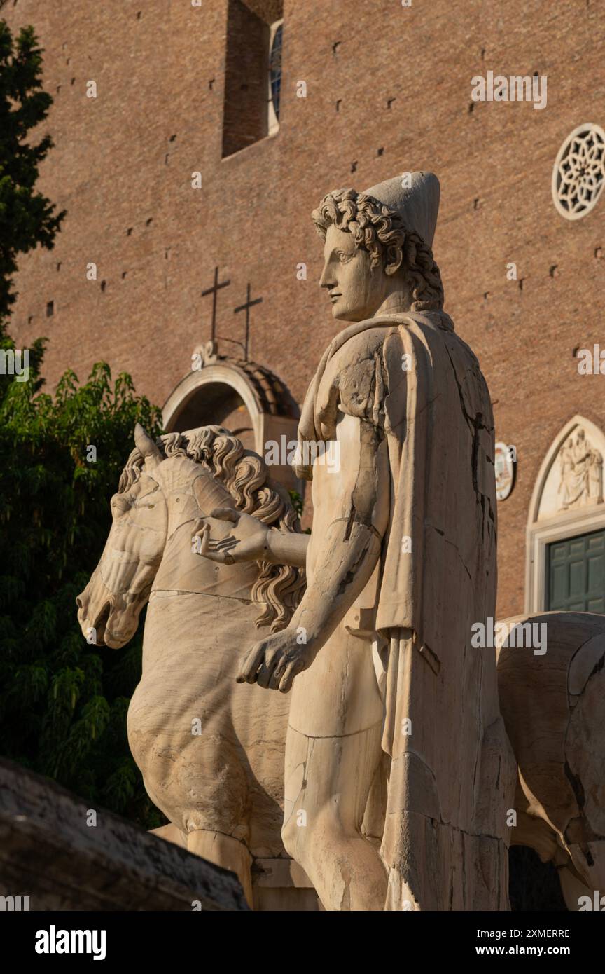 Dioscuri on horse hi-res stock photography and images - Alamy