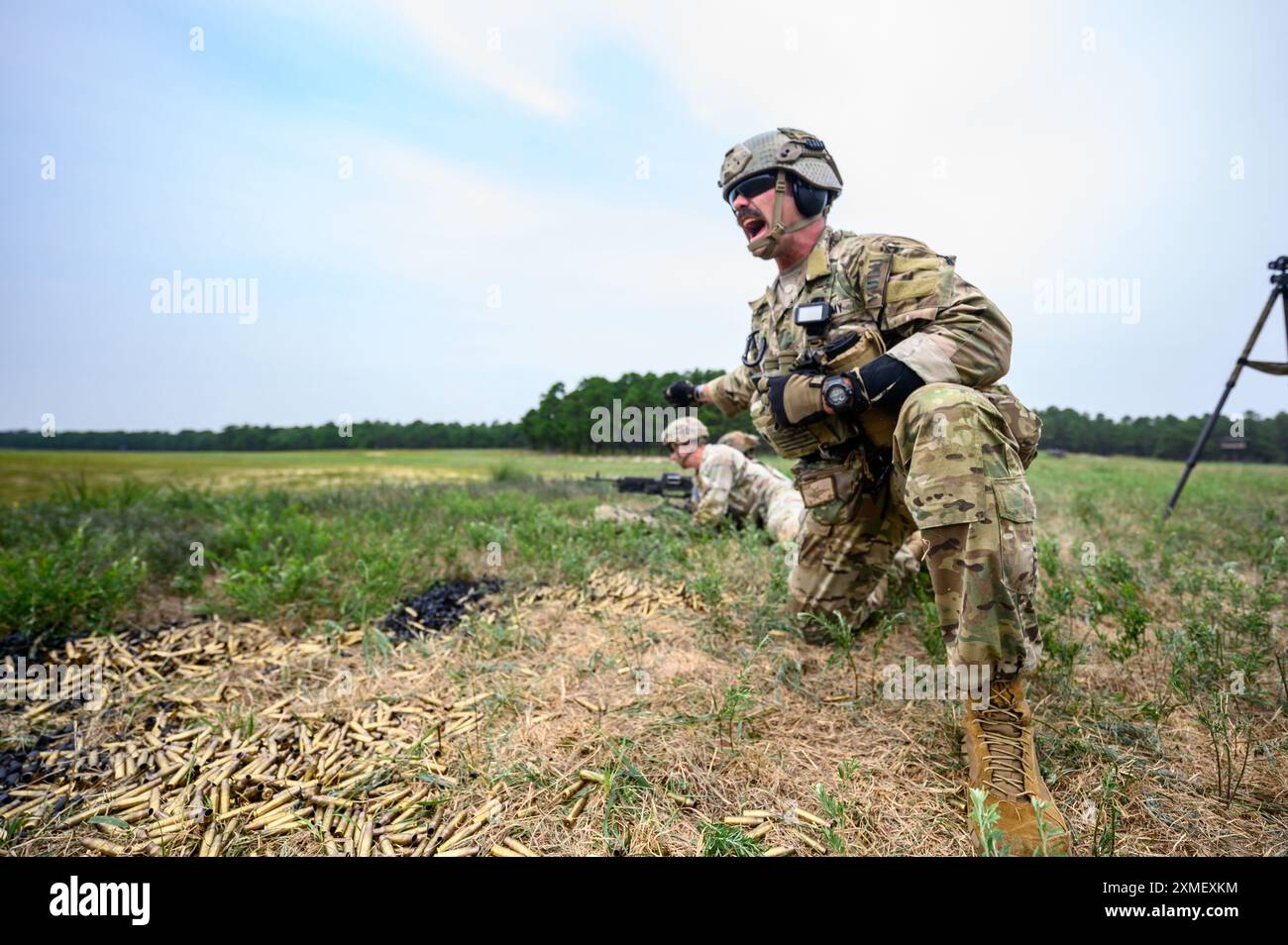 U.S. Army Soldiers from Active Duty, National Guard, and Reserve forces ...