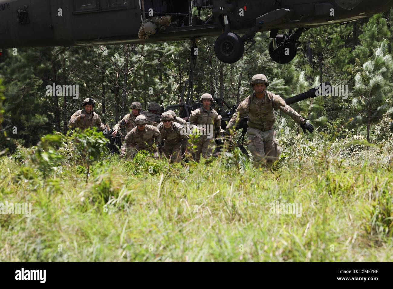 Florida Army National Guard (FLARNG) Soldiers with Alpha Battery, 2 ...