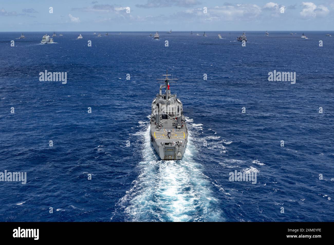 Mexican Navy tank landing ship ARM Usumacinta (A 412) sails in ...