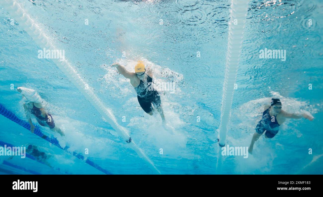 Paris, France. 27th July, 2024. Shayna Jack (2nd R) of Team Australia ...