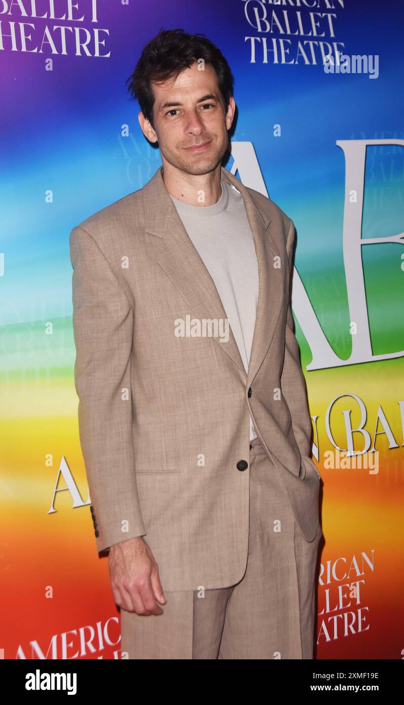 Celebrities attending the American Ballet Theatre’s premiere of Woolf ...