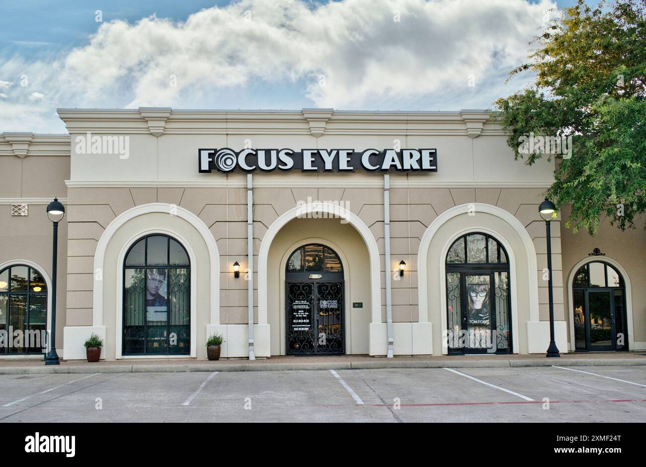 Houston, Texas USA 06-23-2024: Focus Eye Care optometrist storefront ...