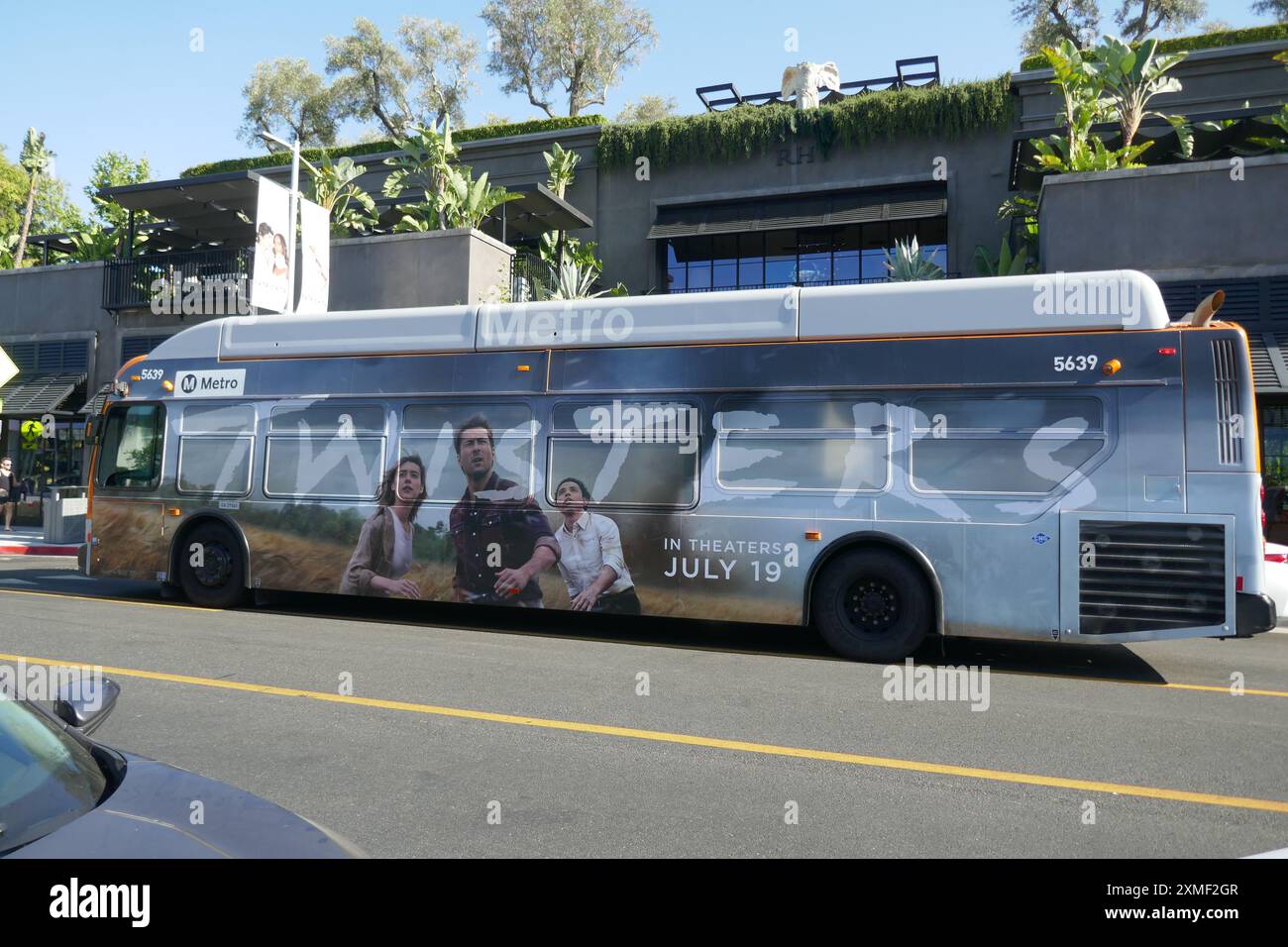 Los Angeles, California, USA 26th July 2024 Twisters Bus with Glen ...