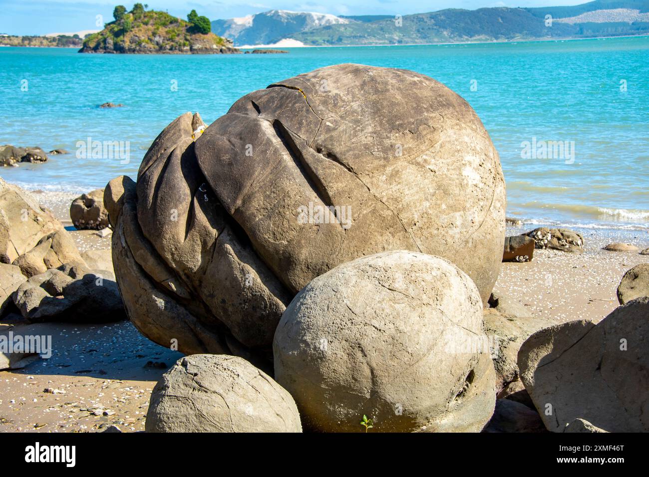 Koutu Boulders in Northland - New Zealand Stock Photo - Alamy