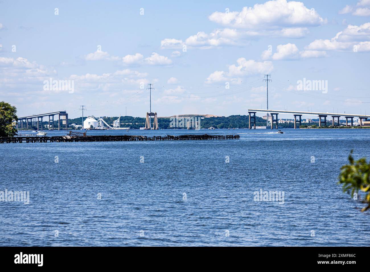 Baltimore bridge ship disaster hi-res stock photography and images - Alamy