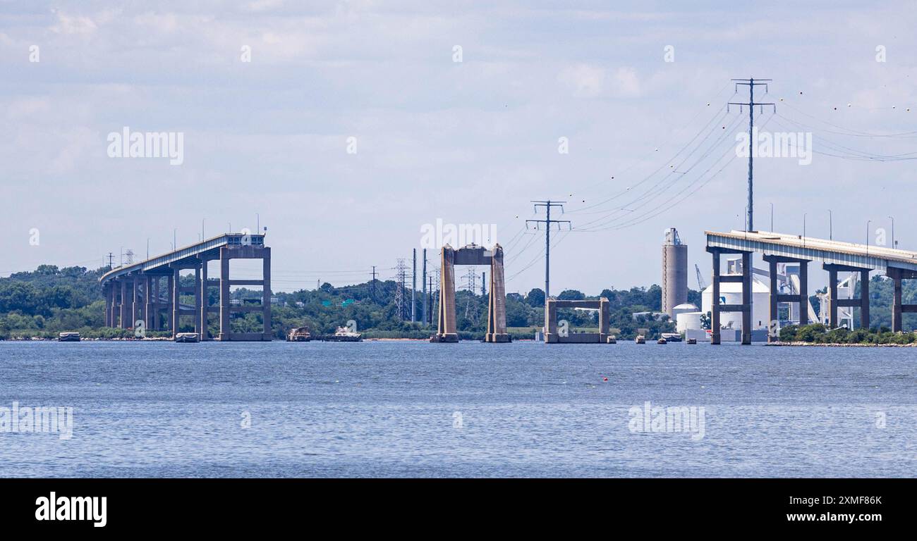 Baltimore francis scott key bridge hi-res stock photography and images ...