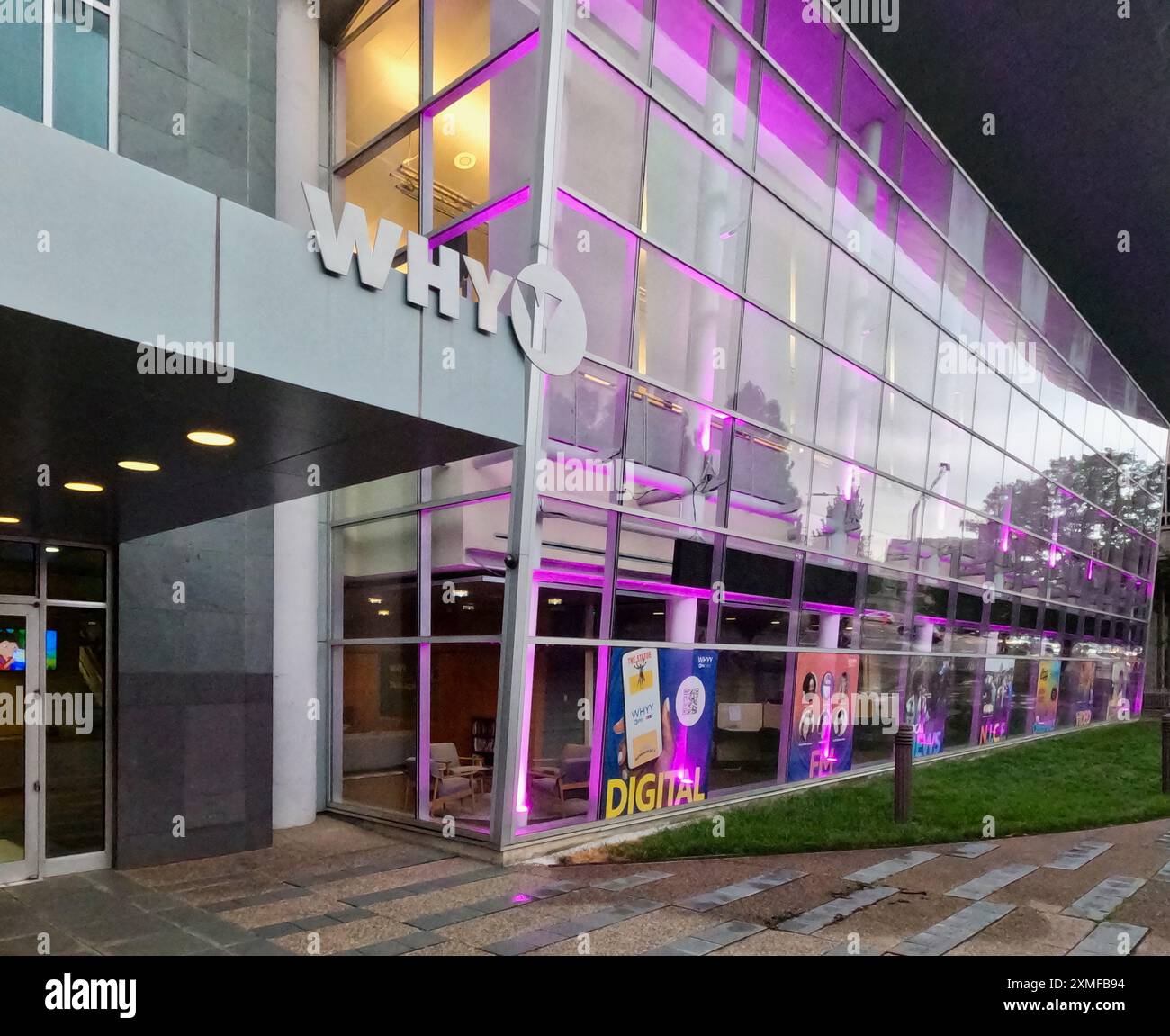 Pbs member station hi-res stock photography and images - Alamy