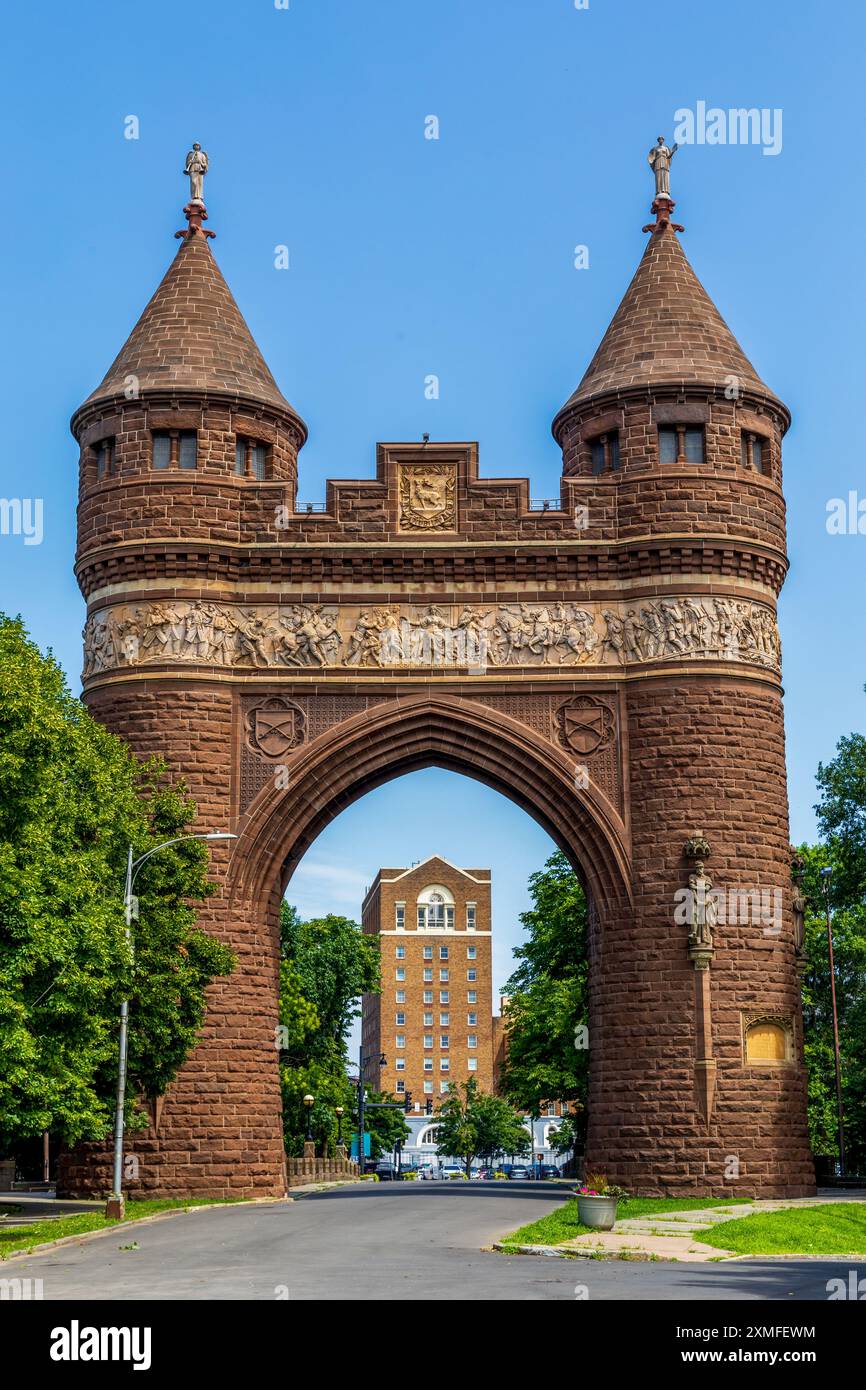 The Soldiers and Sailors Memorial Arch in Bushnell Park, Hartford ...