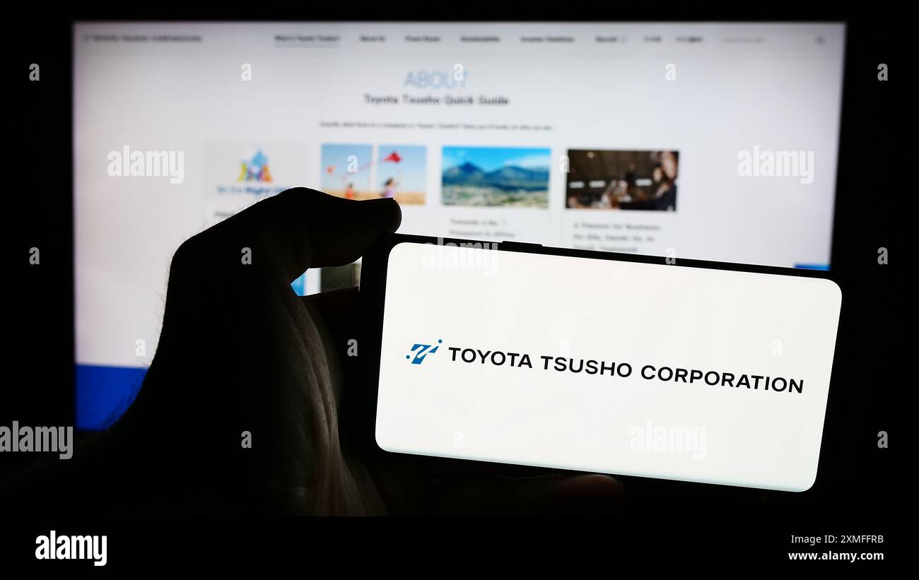 Toyota tsusho logo hi-res stock photography and images - Alamy