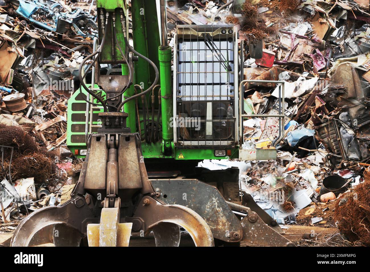 Manipulator loading hi-res stock photography and images - Alamy