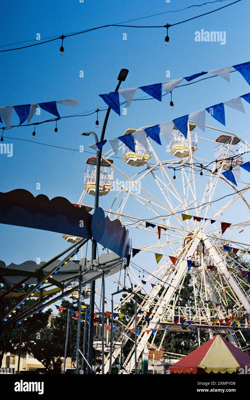 Carnival ferris wheel hi-res stock photography and images - Alamy