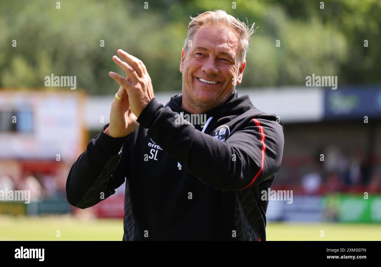 Crawley town scott lindsey 2024 hi-res stock photography and images - Alamy