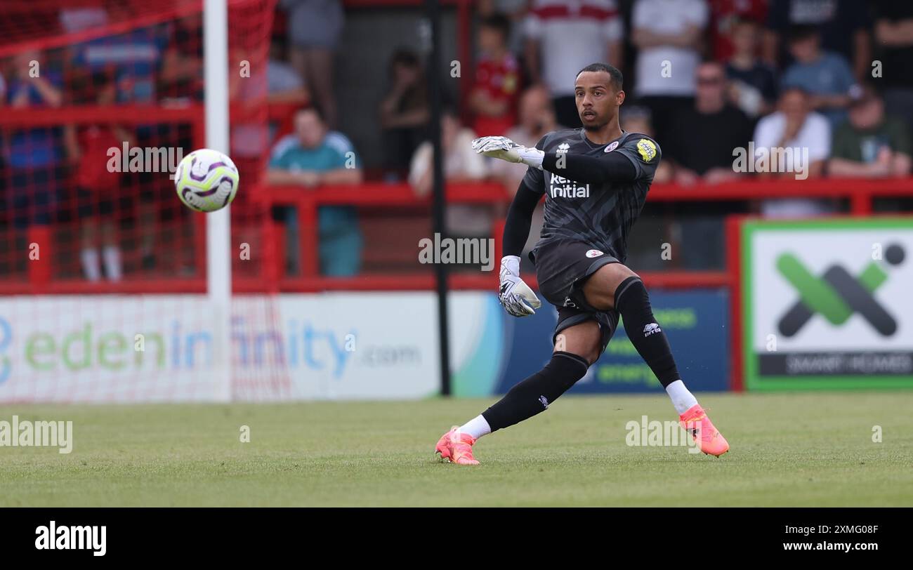 Joe wollacott soccer hi-res stock photography and images - Alamy