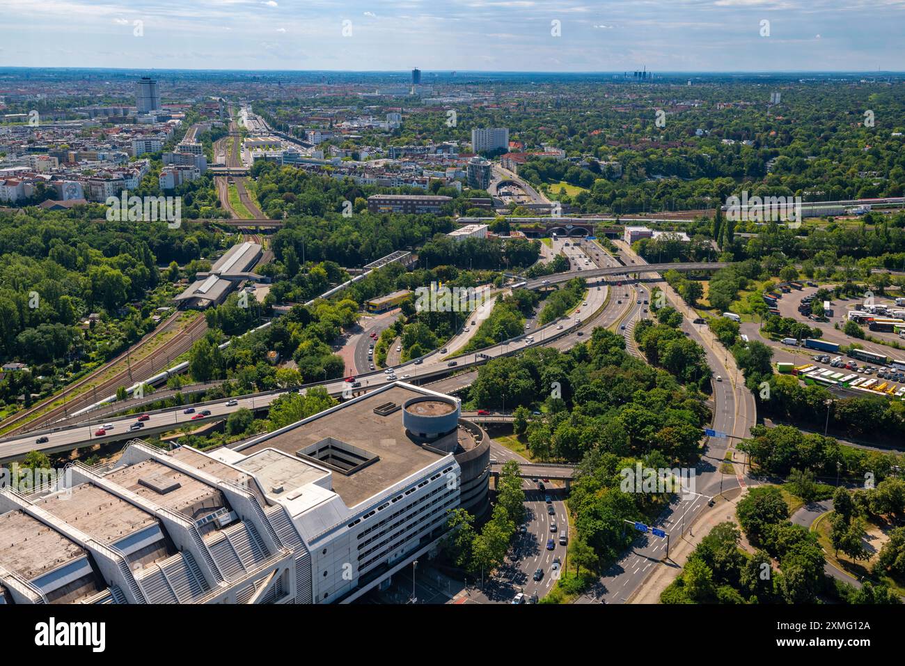 Autobahn a100 hi-res stock photography and images - Alamy