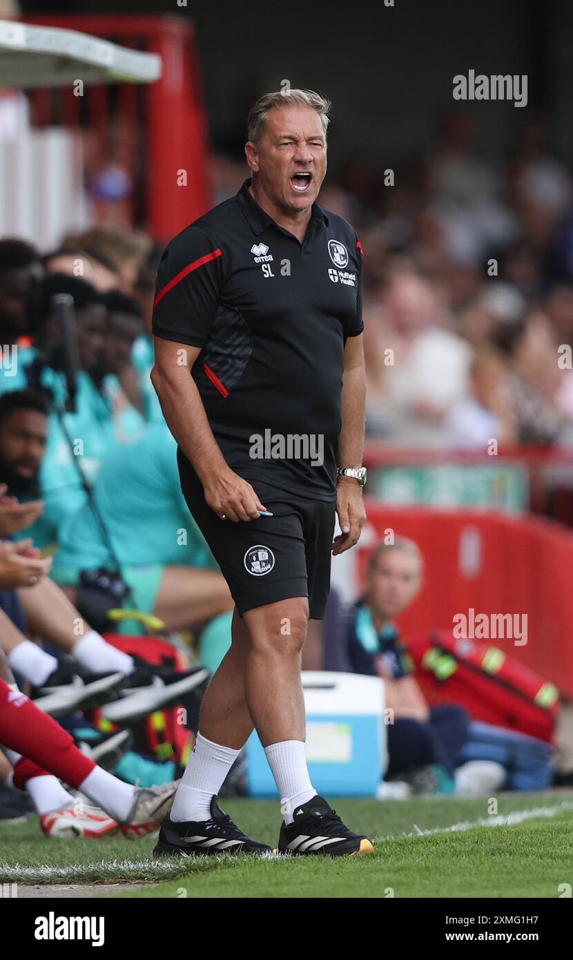 Crawley town scott lindsey 2024 hi-res stock photography and images - Alamy