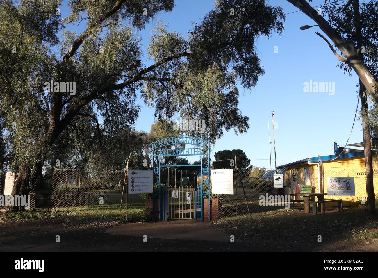 Barmedman mineral pool hi-res stock photography and images - Alamy