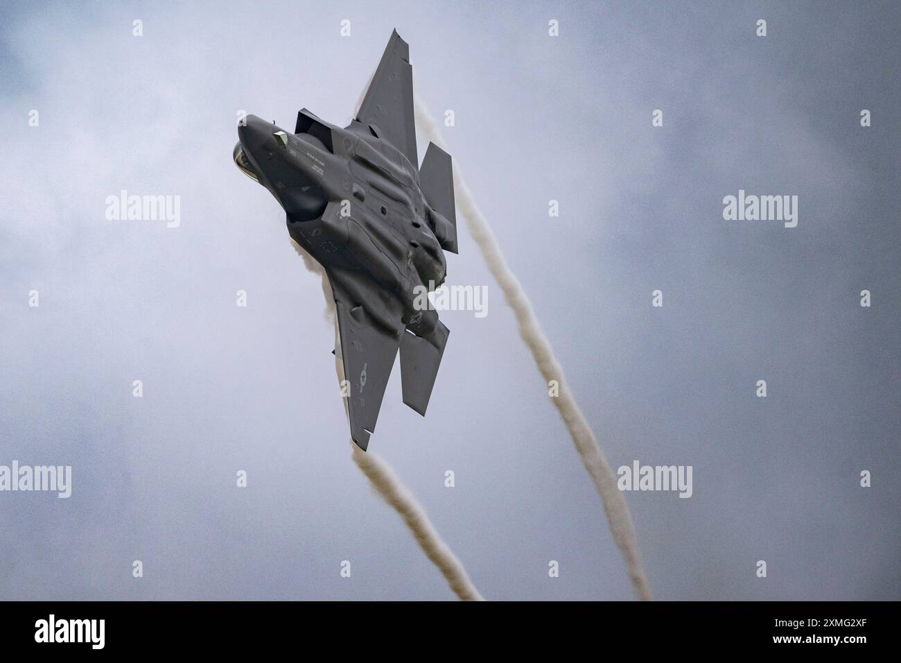 A U.S. Air Force F-35A Lightning II assigned to the F-35A Lightning II ...