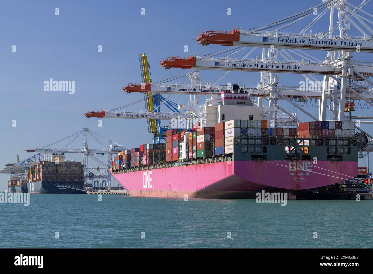 Le Havre, France - View on the container ship ONE HARBOUR alongside at ...