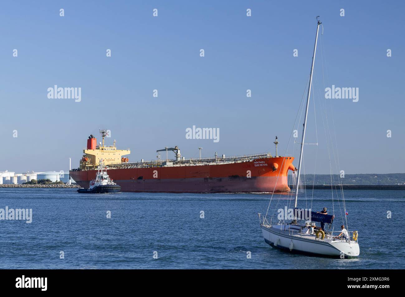 Ship vessel small tanker hi-res stock photography and images - Alamy