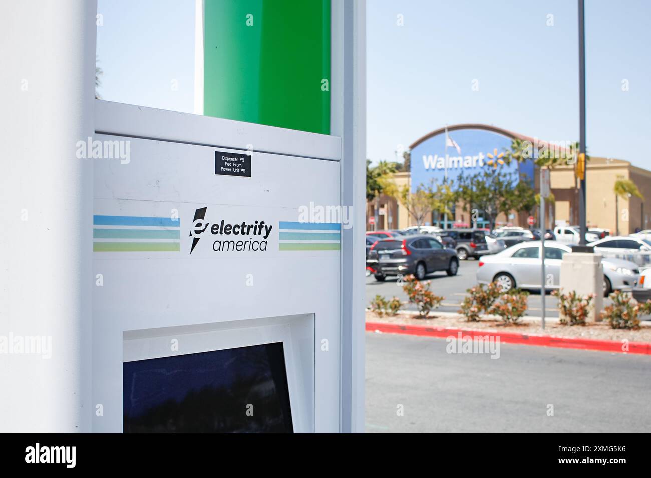 Walmart gas station hi-res stock photography and images - Alamy