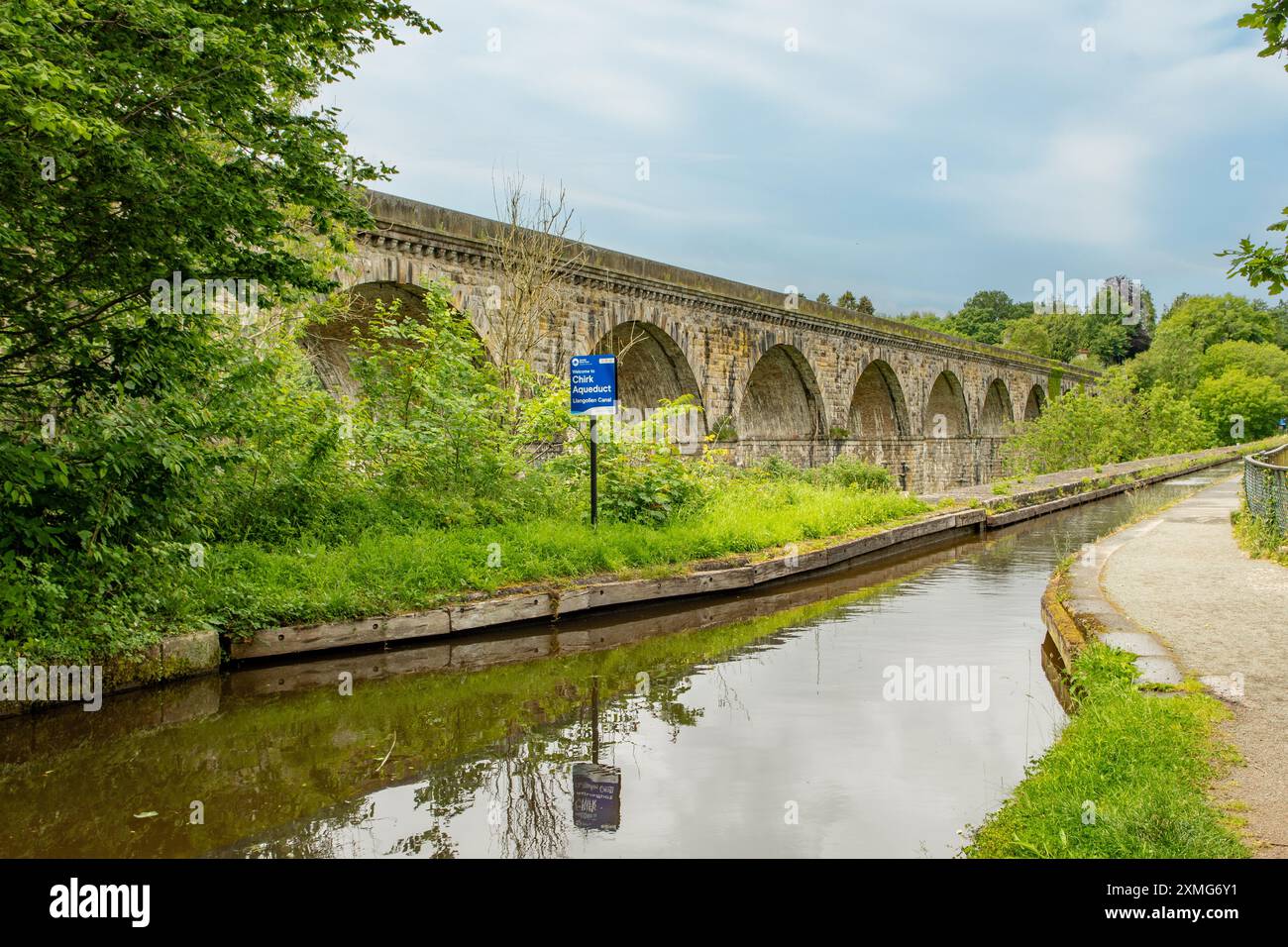 Chirk Aqueduct and Bridge, Chirk, Wrexham, Wales Stock Photo - Alamy
