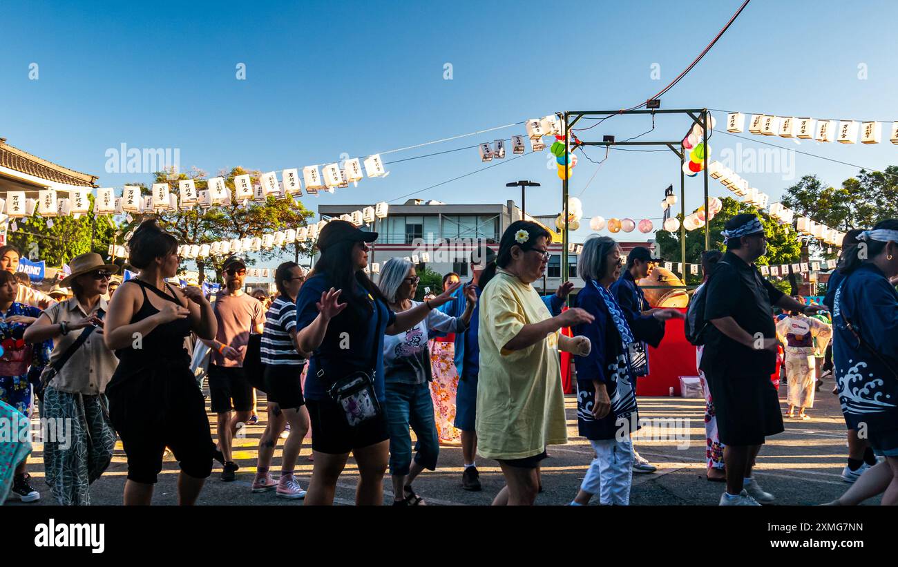 Los Angeles, USA. 27th July, 2024. People dancing Bon Odori at Higashi ...