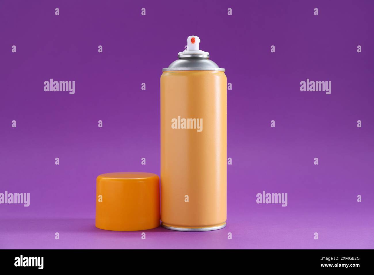 Purple violet paint splatter hi-res stock photography and images - Alamy