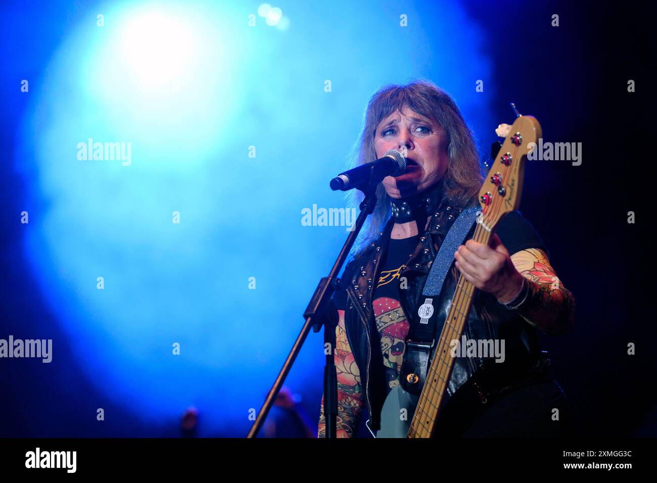 Sängerin Suzi Quatro bei ihrem Auftritt im Rahmen des Festival Lieder ...