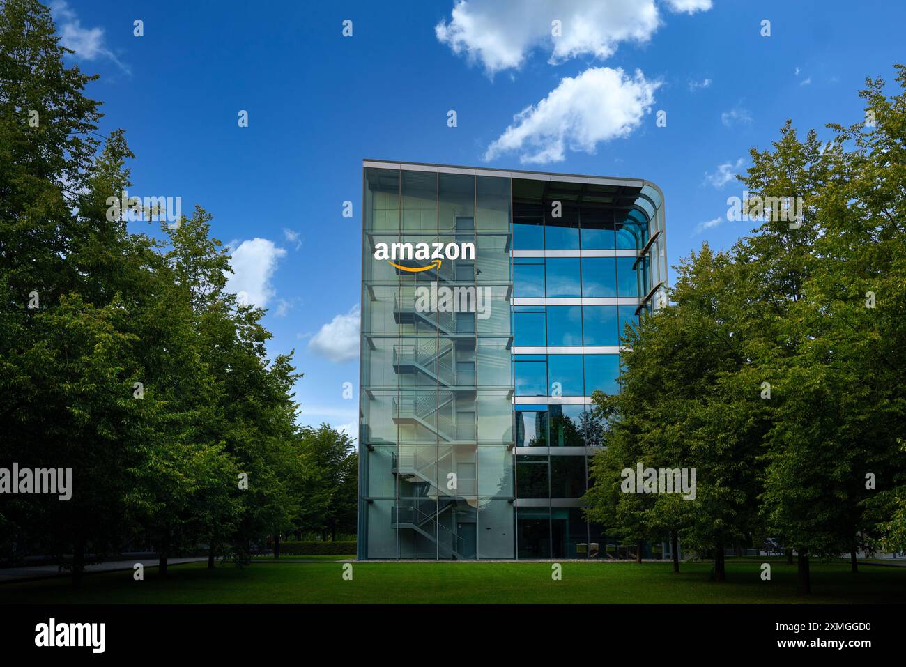 Amazon Corporate Office in Munich Stock Photo - Alamy