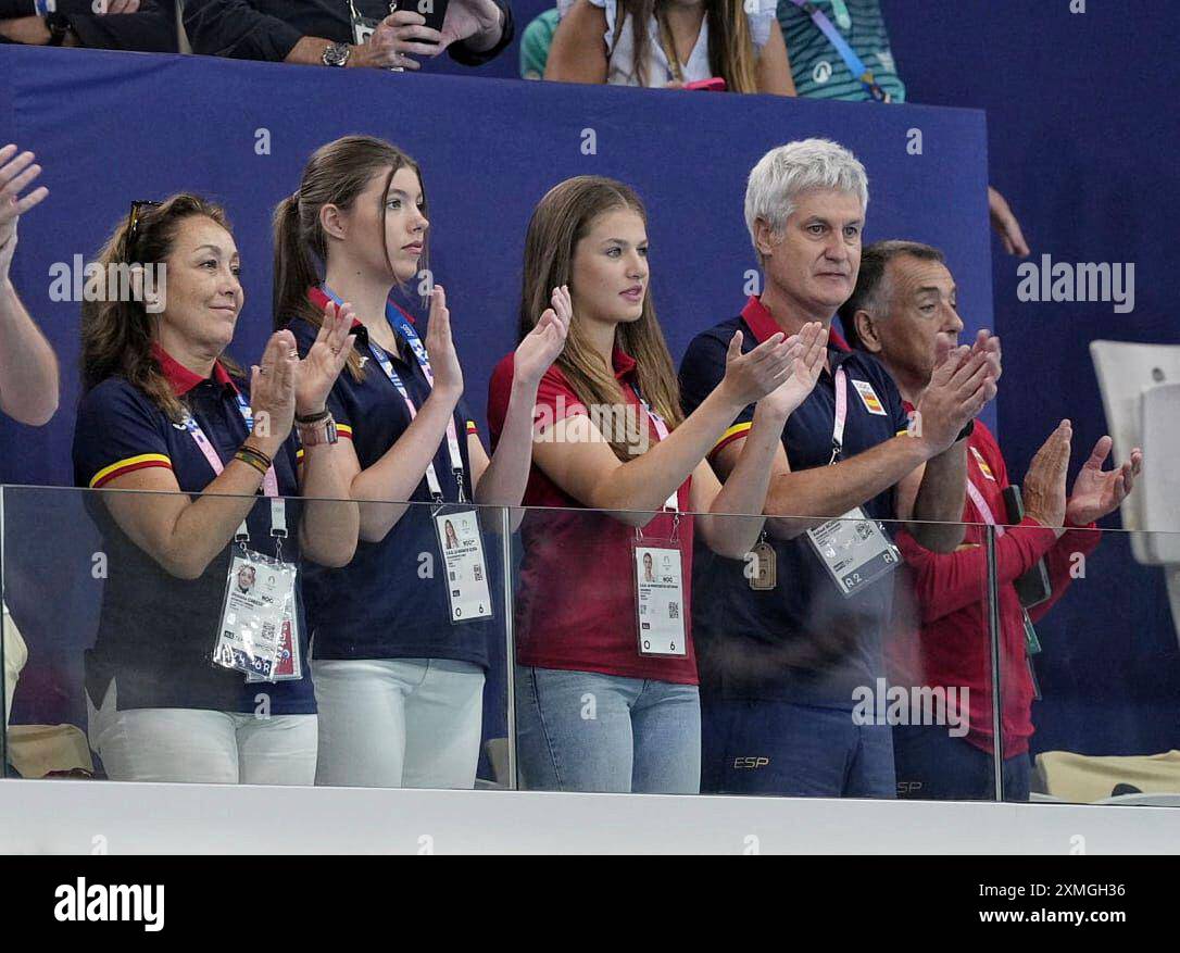 Princess Leonor and Infanta Sofia support the water polo team at the ...