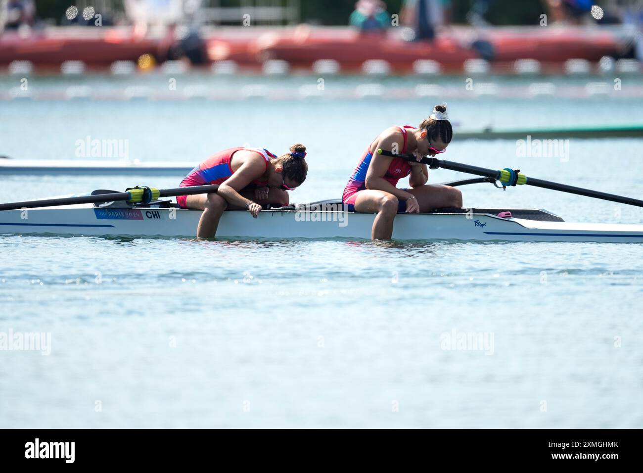 Chile's Melita Abraham and Antonia Abraham react after competing in the ...