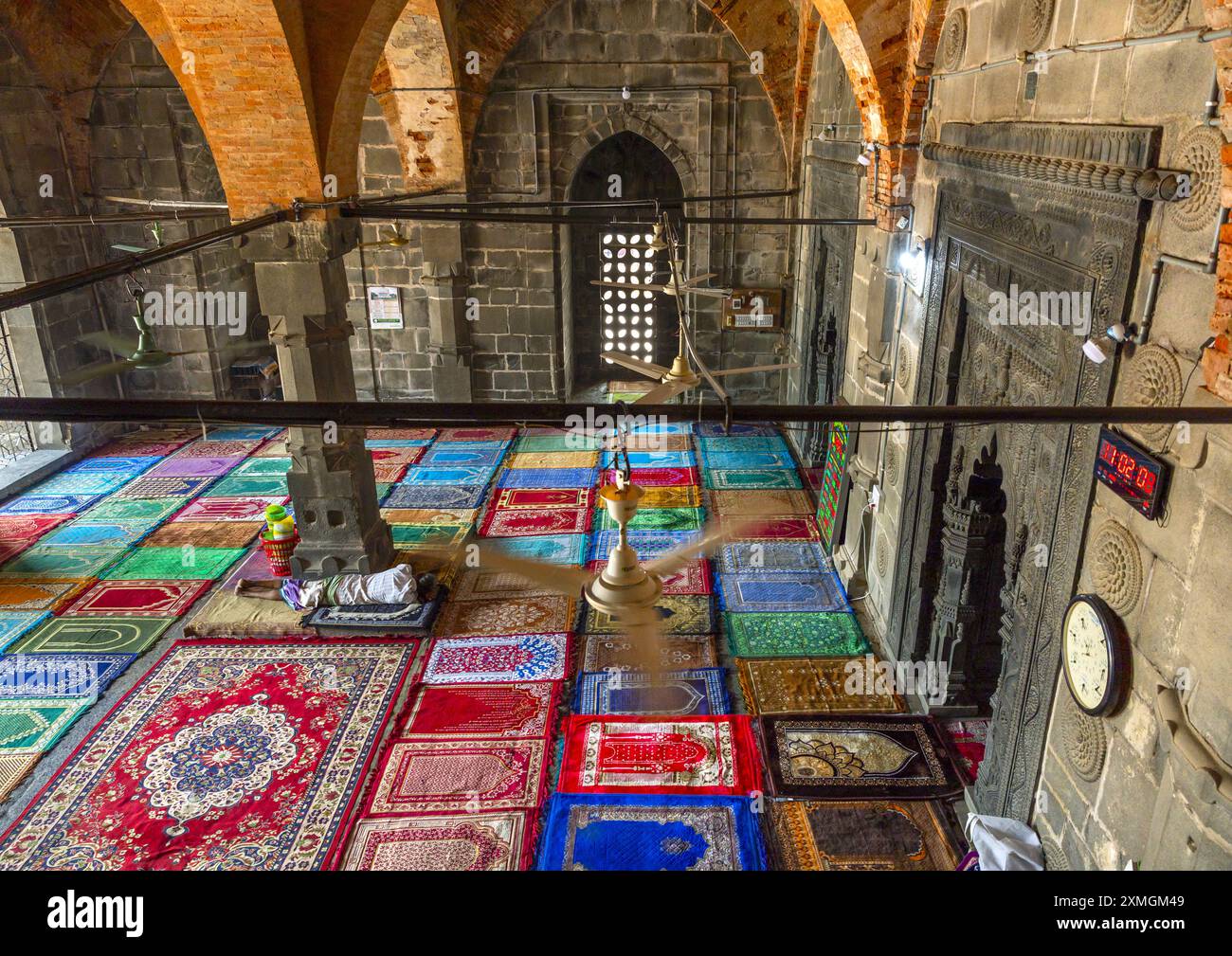 Mosque kusumba bangladesh hi-res stock photography and images - Alamy