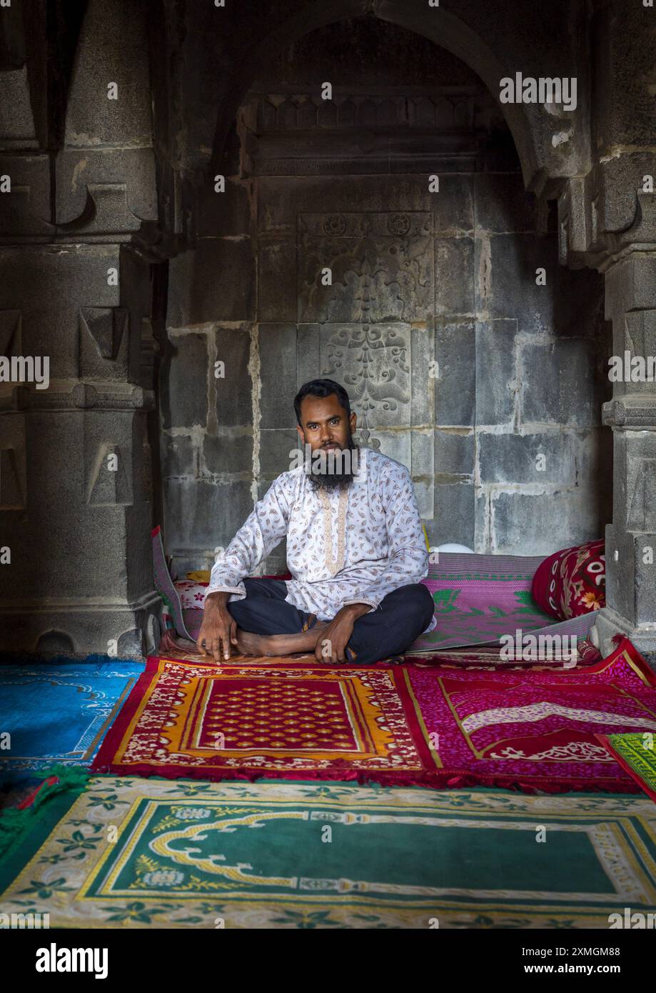 Bangladeshi muslim man sit inside Kusumba mosque, Naogaon District ...