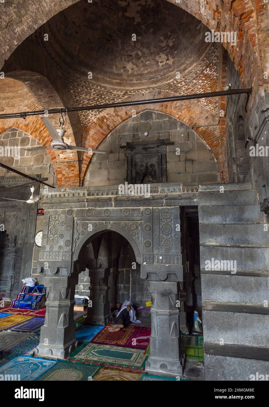 Bangladeshi muslim man sit inside Kusumba mosque, Naogaon District ...
