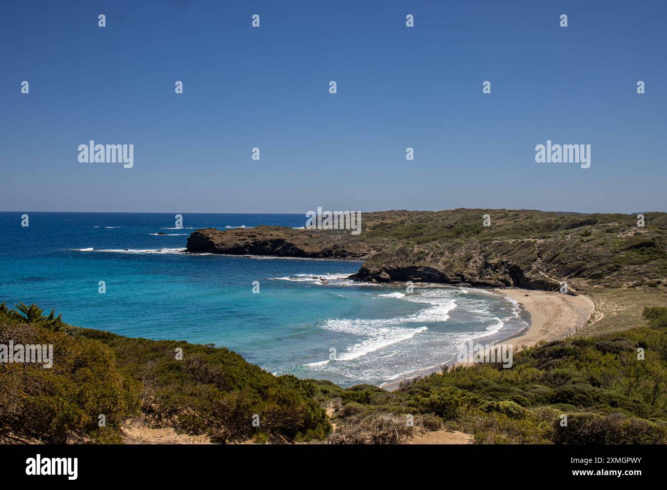 Playa Tortuga, una playa virgen de arena dorada y aguas cristalinas de ...