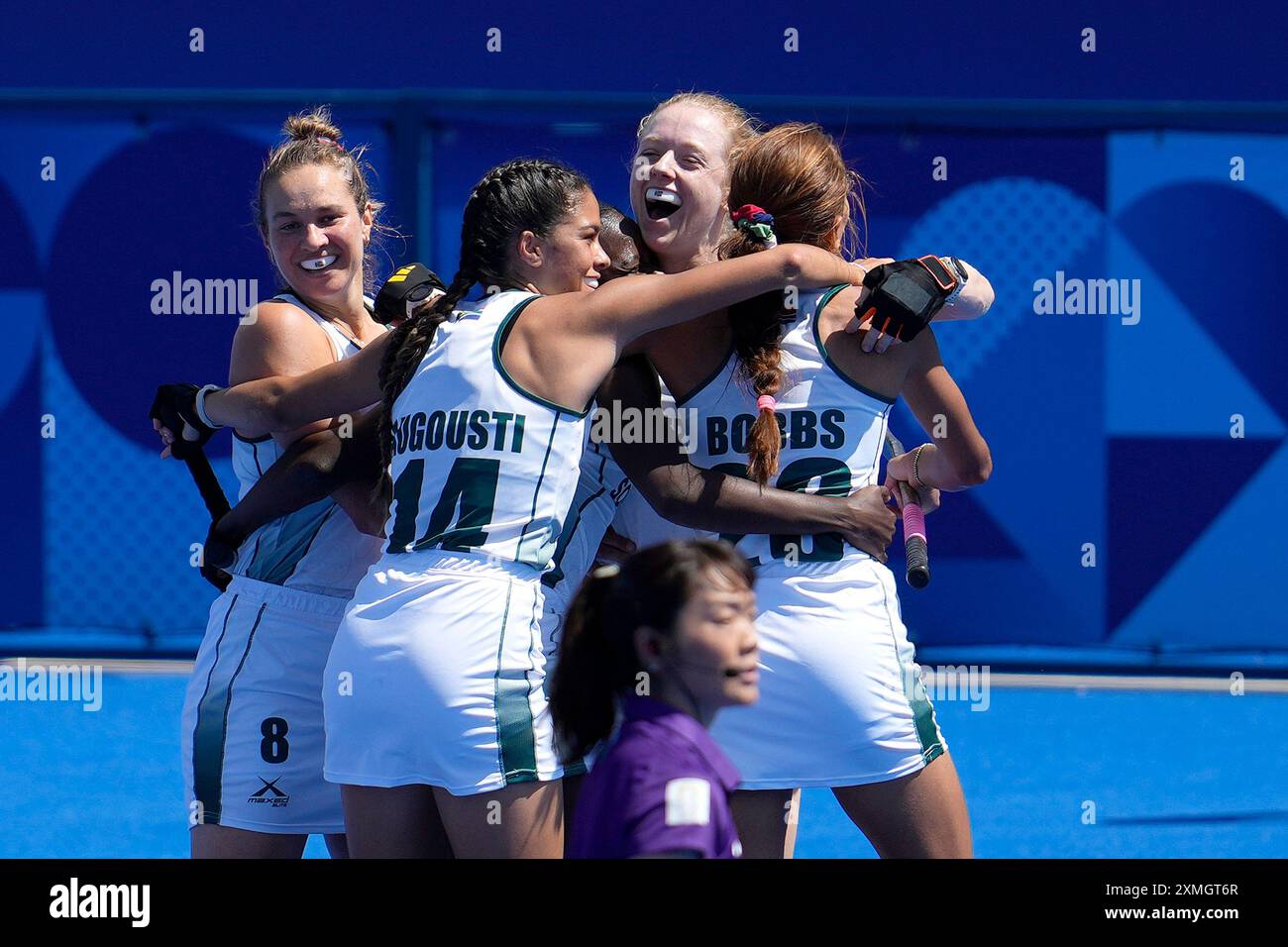 South Africa's Kayla De Waal, center, celebrates with teammates after ...