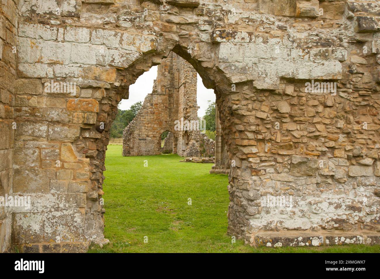 Bayham Old Abbey Stock Photo - Alamy