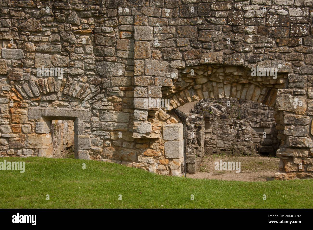 Bayham Old Abbey Stock Photo - Alamy