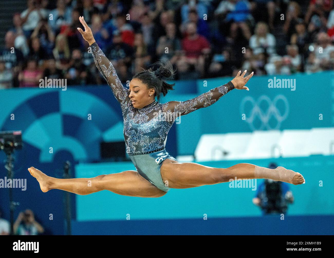 Paris, France. 28th July, 2024. USA's Simone Biles performs a switch ...