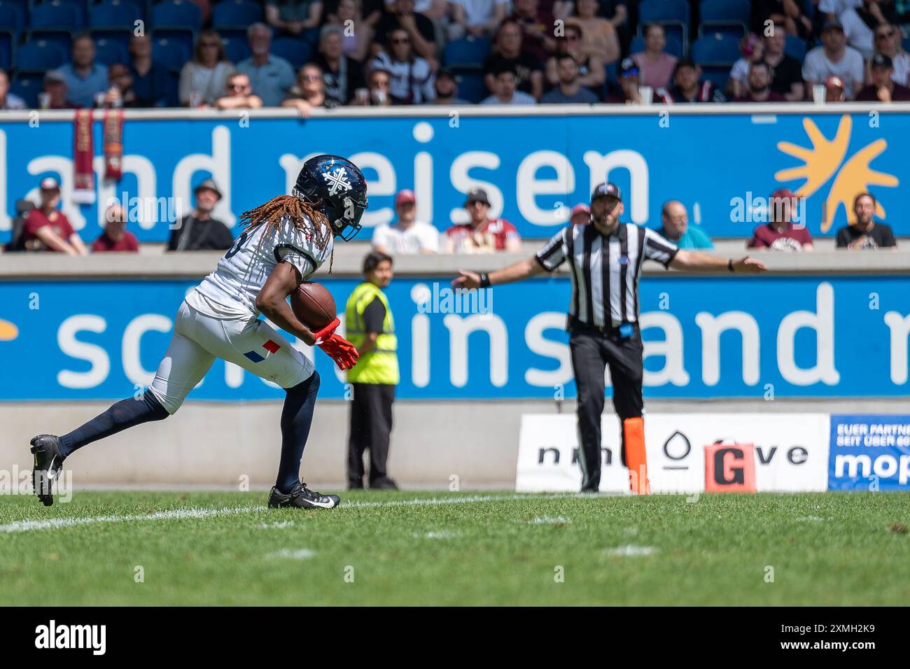 Austin Mitchell (Paris Musketeers, #6), GER Rhein Fire vs. Paris ...