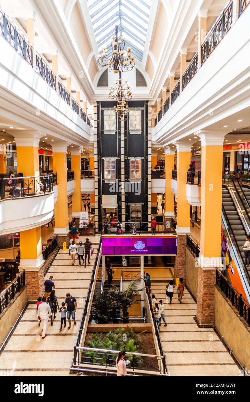 Acacia mall hi-res stock photography and images - Alamy