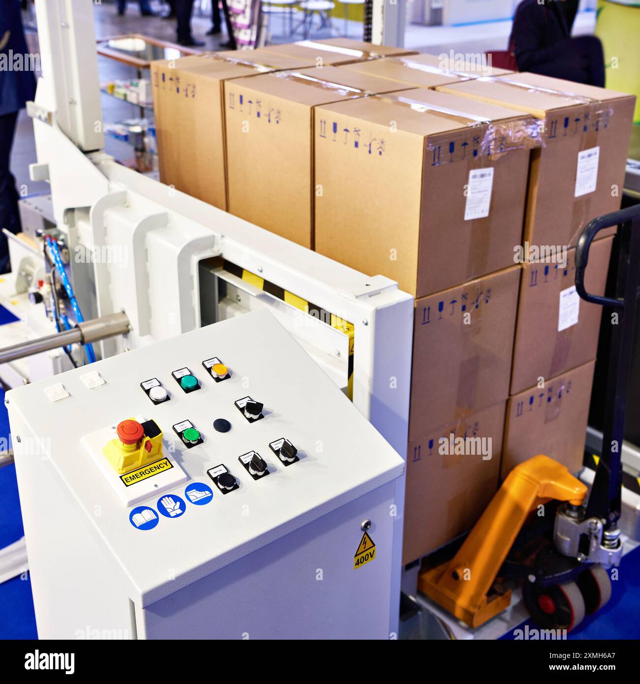 Stationary work hi-res stock photography and images - Alamy