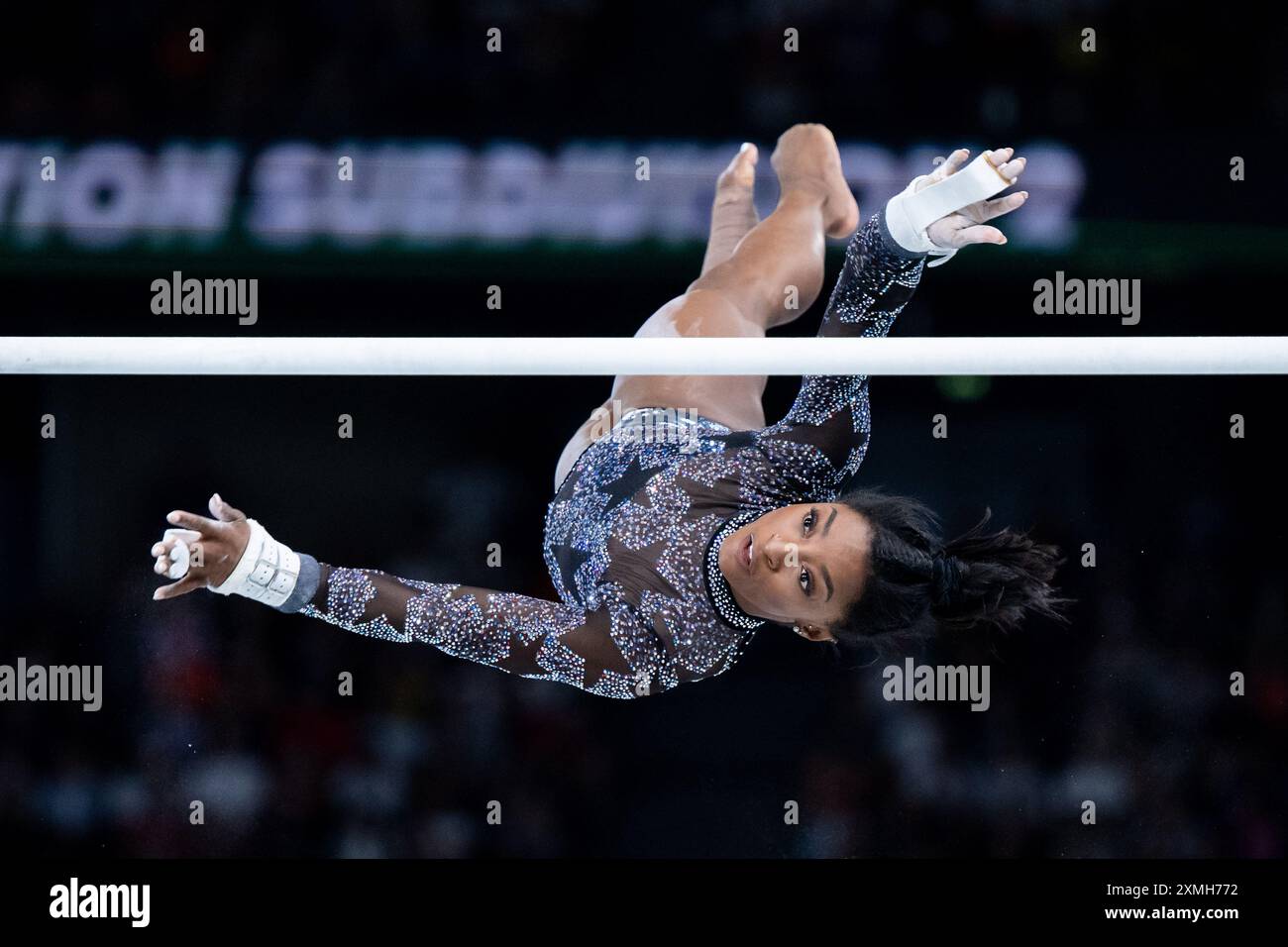 BILES Simone (USA) am Stufenbarren, FRA, Olympische Spiele Paris 2024 ...