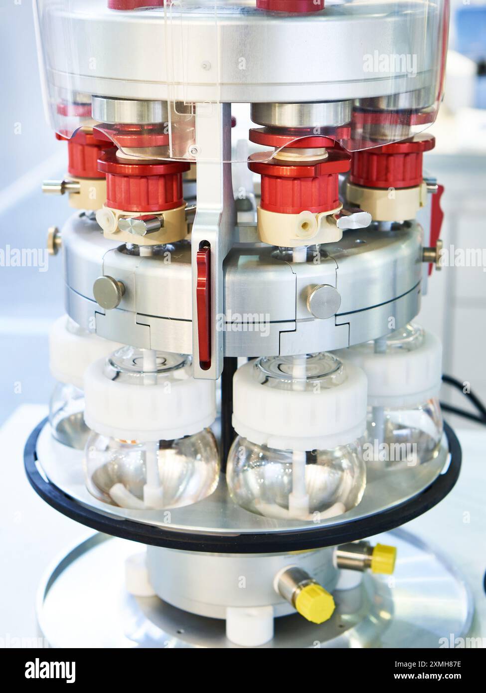 Chemical laboratory parallel synthesis station carousel type Stock ...