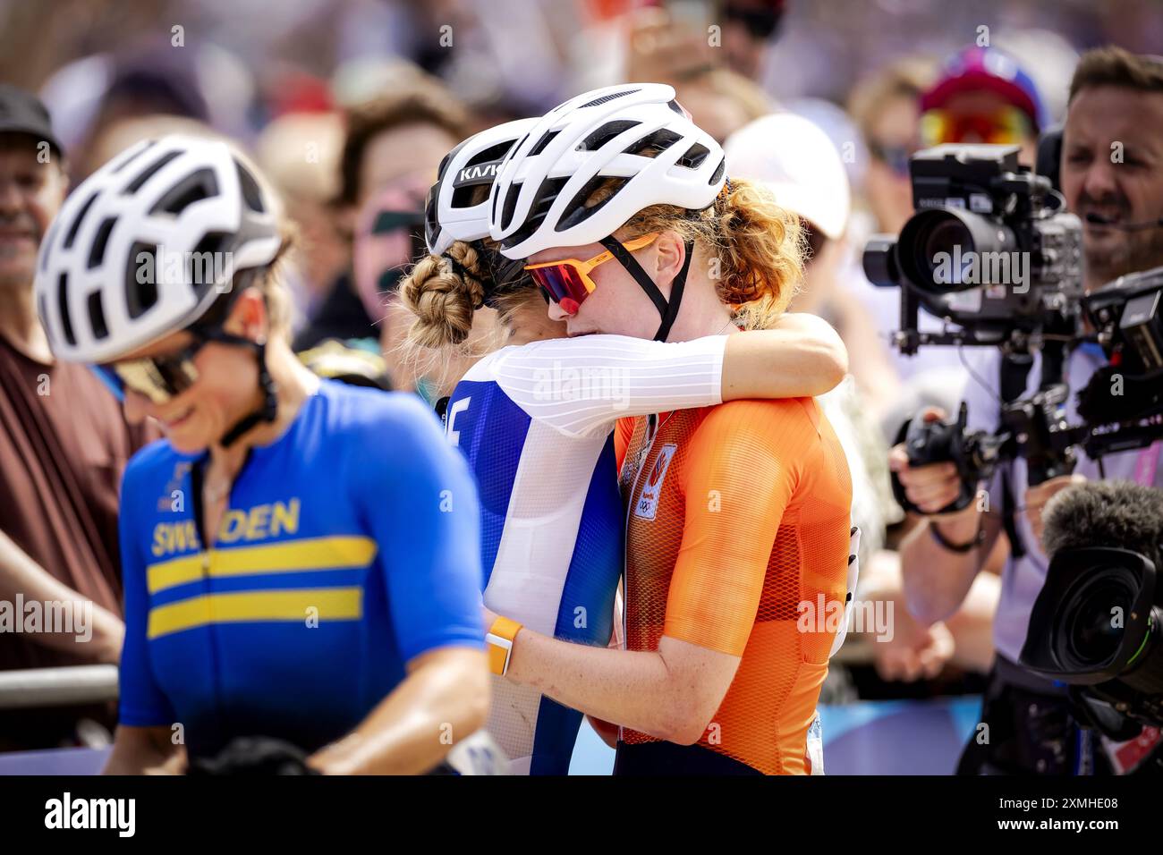 PARIS - Mountain bike star Puck Pieterse after the mountain bike cross ...