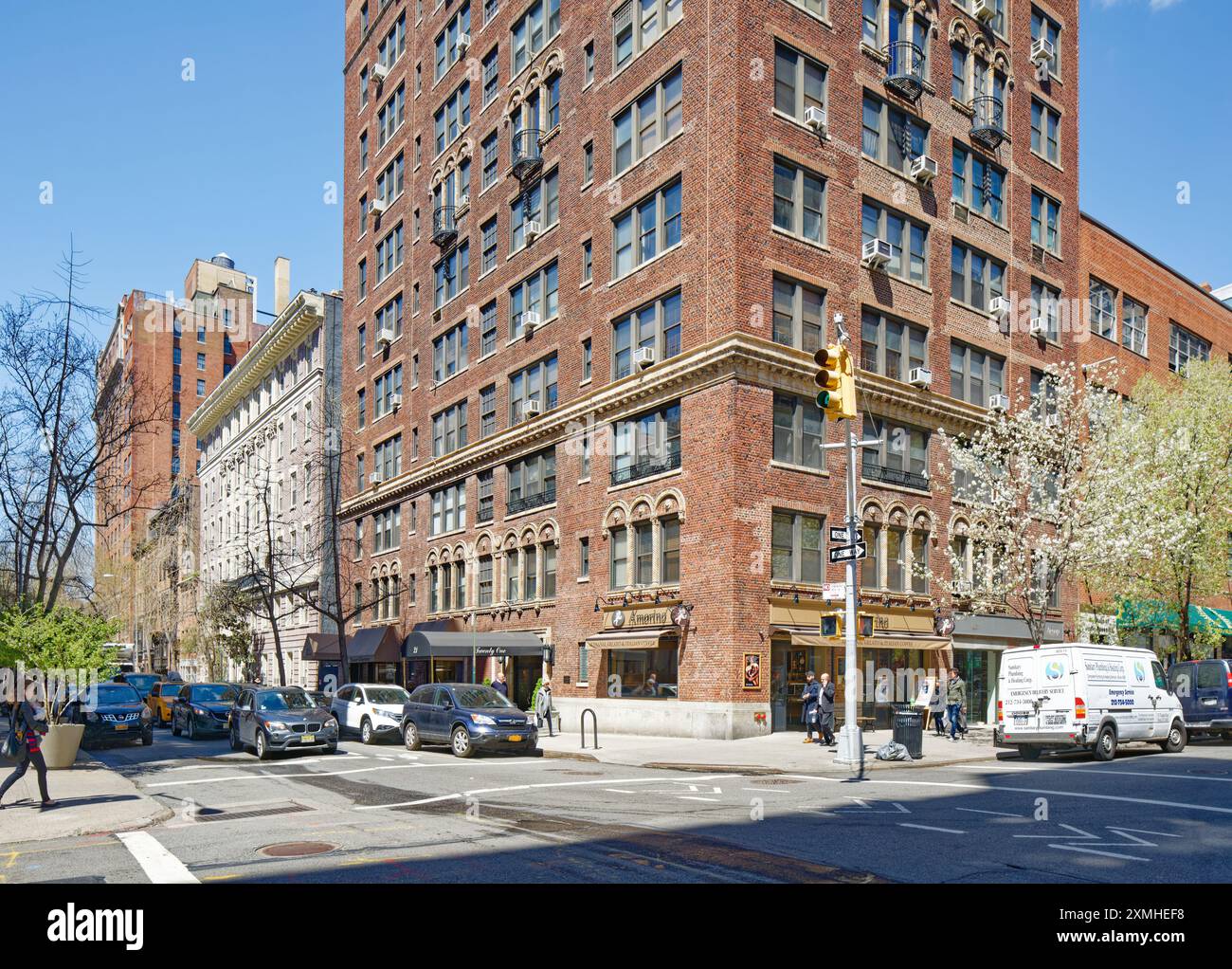 The Wordsworth, 21 East 10th Street in Greenwich Village, is a 1928 ...