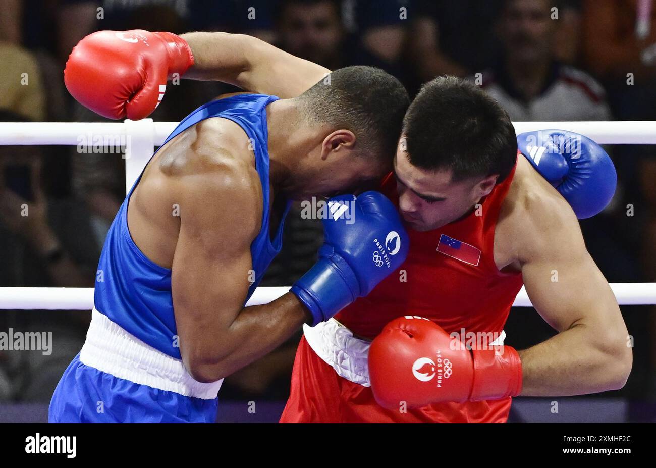 Paris, France. 28th July, 2024. Belgian boxer Victor Schelstraete (blue ...